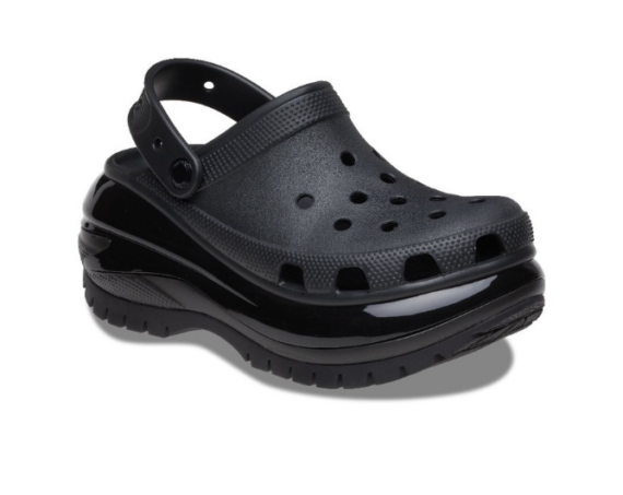 7 Best Crocs for Men and Women For Comfort & Style